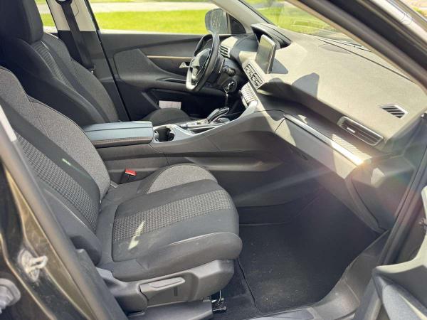 Pelēks Peugeot 3008 2020 Tauragė, ar dzinēja tilpumu 1.50 L un nobraukumu 249 tūkst. km par 10400 €, foto 9 vietnē AUTOMOTO.COM.LV