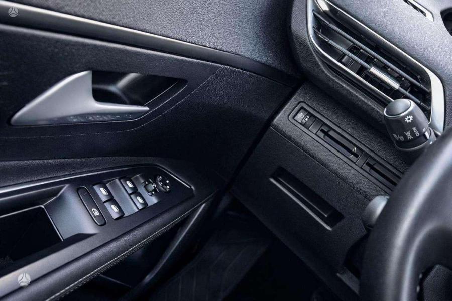 Pelēks Peugeot 3008 2020 Marijampole, ar dzinēja tilpumu 1.50 L un nobraukumu 173 tūkst. km par 14762 €, foto 20 vietnē AUTOMOTO.COM.LV