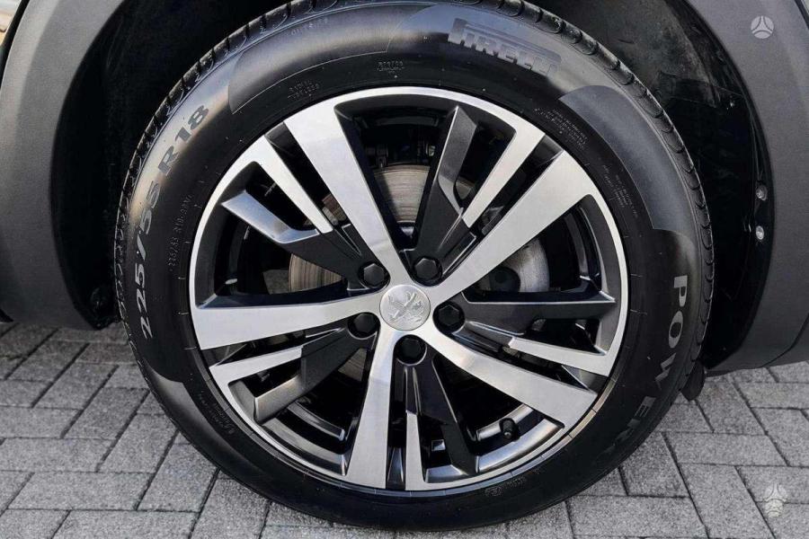 Pelēks Peugeot 3008 2020 Marijampole, ar dzinēja tilpumu 1.50 L un nobraukumu 173 tūkst. km par 14762 €, foto 24 vietnē AUTOMOTO.COM.LV