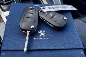 Pelēks Peugeot 3008 2020 Marijampole, ar dzinēja tilpumu 1.50 L un nobraukumu 173 tūkst. km par 14762 €, foto 25 vietnē AUTOMOTO.COM.LV