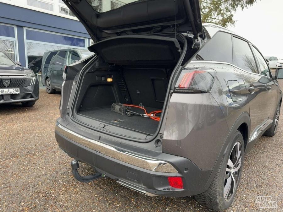 Grey Peugeot 3008 2021 in Kaunas, with an engine capacity of 1.60 L and mileage of 60 thousand km for 23657 €, photo 12 on AUTOMOTO.COM.LV