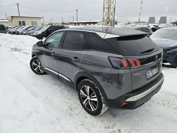 Grey Peugeot 3008 2021 in Vilnius, with an engine capacity of 1.50 L and mileage of 172 thousand km for 15488 €, photo 7 on AUTOMOTO.COM.LV