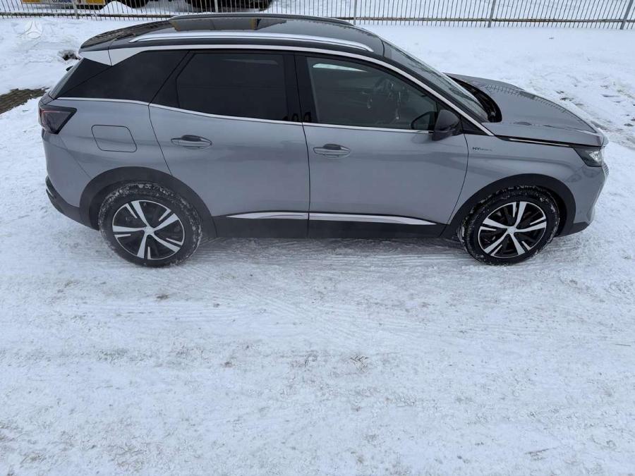 Grey Peugeot 3008 2021 in Marijampole, with an engine capacity of 1.60 L and mileage of 89 thousand km for 18200 €, photo 9 on AUTOMOTO.COM.LV