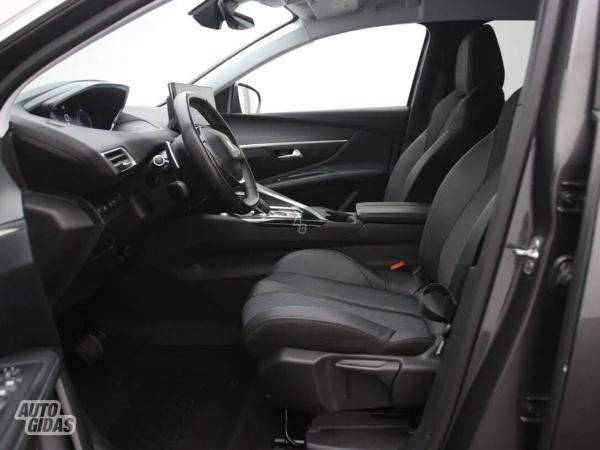 Grey Peugeot 3008 2021 in Vilnius, with an engine capacity of 1.60 L and mileage of 209 thousand km for 15799 €, photo 4 on AUTOMOTO.COM.LV