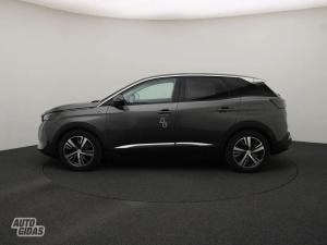 Grey Peugeot 3008 2021 in Vilnius, with an engine capacity of 1.60 L and mileage of 209 thousand km for 15799 €, photo 7 on AUTOMOTO.COM.LV