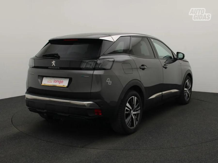 Grey Peugeot 3008 2021 in Vilnius, with an engine capacity of 1.60 L and mileage of 209 thousand km for 15799 €, photo 9 on AUTOMOTO.COM.LV