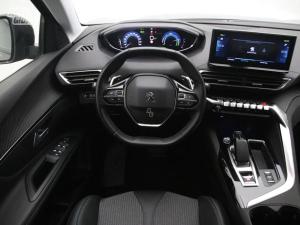 Grey Peugeot 3008 2021 in Vilnius, with an engine capacity of 1.60 L and mileage of 209 thousand km for 15799 €, photo 18 on AUTOMOTO.COM.LV