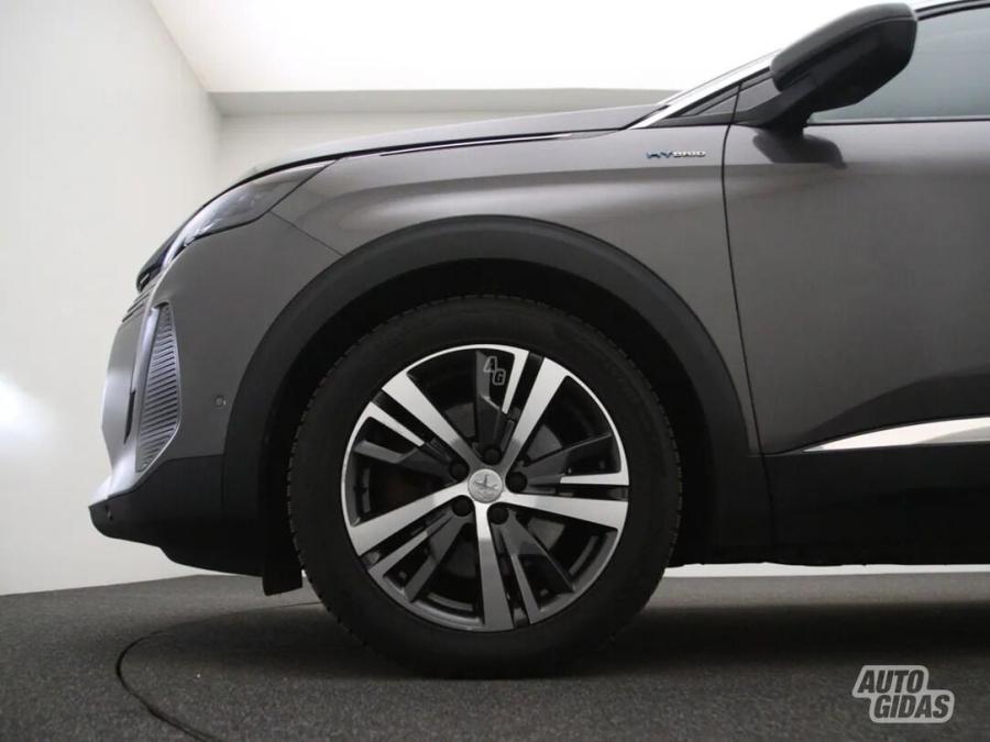 Grey Peugeot 3008 2021 in Vilnius, with an engine capacity of 1.60 L and mileage of 209 thousand km for 15799 €, photo 29 on AUTOMOTO.COM.LV