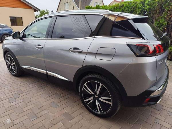 Grey Peugeot 3008 2021 in Kalvarija, with an engine capacity of 1.60 L and mileage of 88 thousand km for 21357 €, photo 2 on AUTOMOTO.COM.LV