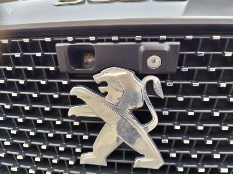 Pelēks Peugeot 3008 2021 Kalvarija, ar dzinēja tilpumu 1.60 L un nobraukumu 88 tūkst. km par 21357 €, foto 23 vietnē AUTOMOTO.COM.LV