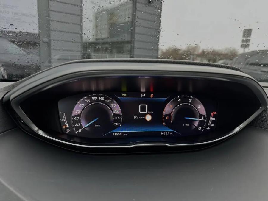 Pelēks Peugeot 3008 2021 Jelgava, ar dzinēja tilpumu 1.50 L un nobraukumu 115 tūkst. km par 19450 €, foto 18 vietnē AUTOMOTO.COM.LV