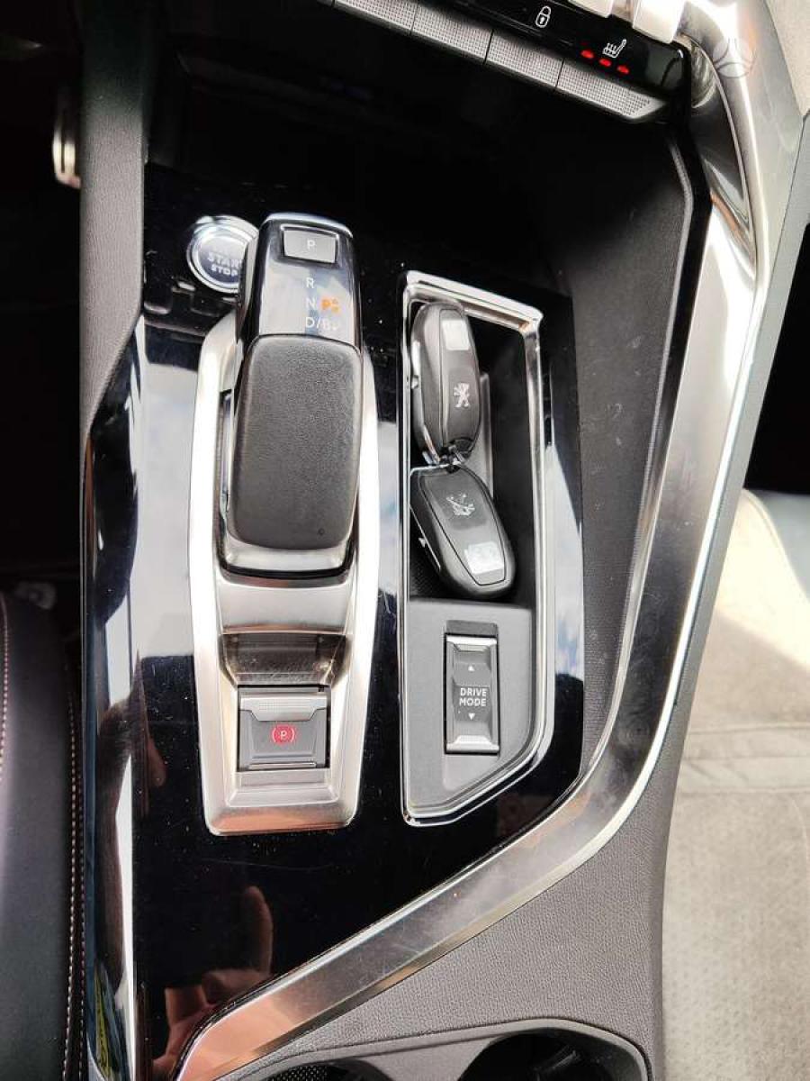 Pelēks Peugeot 3008 2021 Marijampole, ar dzinēja tilpumu 1.60 L un nobraukumu 71 tūkst. km par 21411 €, foto 27 vietnē AUTOMOTO.COM.LV