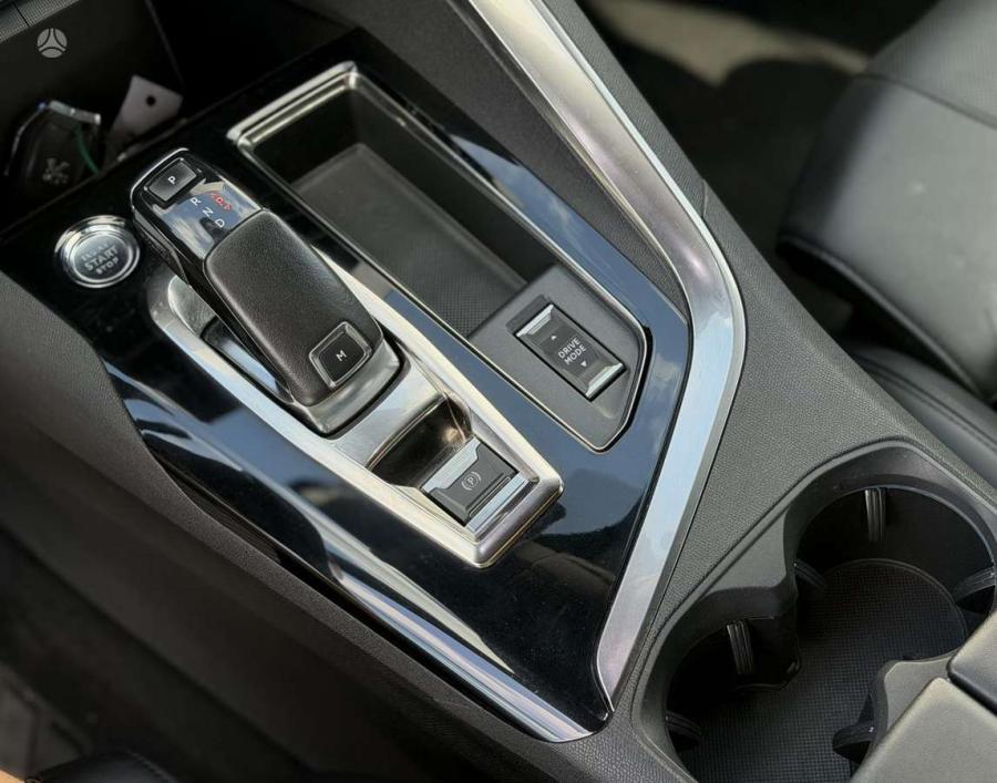 Pelēks Peugeot 3008 2021 Tauragė, ar dzinēja tilpumu 2.00 L un nobraukumu 231 tūkst. km par 17800 €, foto 48 vietnē AUTOMOTO.COM.LV