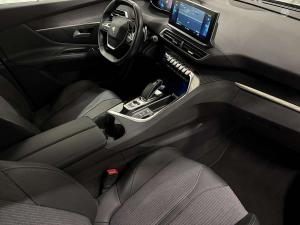 Grey Peugeot 3008 2021 in Vilnius, with an engine capacity of 1.60 L and mileage of 118 thousand km for 17990 €, photo 14 on AUTOMOTO.COM.LV