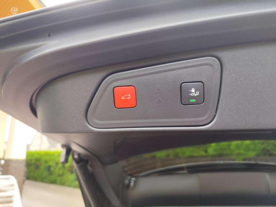 Pelēks Peugeot 3008 2021 Kalvarija, ar dzinēja tilpumu 1.20 L un nobraukumu 96 tūkst. km par 18574 €, foto 16 vietnē AUTOMOTO.COM.LV