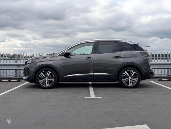 Grey Peugeot 3008 2021 in Vilnius, with an engine capacity of 1.60 L and mileage of 142 thousand km for 15900 €, photo 5 on AUTOMOTO.COM.LV