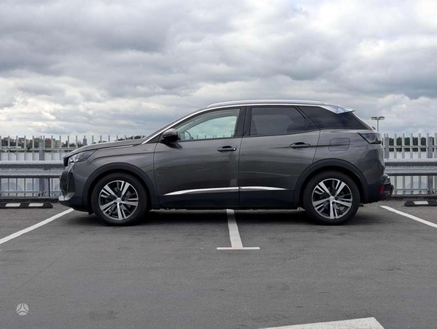 Pelēks Peugeot 3008 2021 Viļņa, ar dzinēja tilpumu 1.60 L un nobraukumu 142 tūkst. km par 15900 €, foto 6 vietnē AUTOMOTO.COM.LV