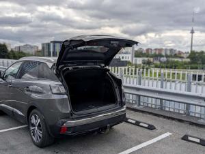 Pelēks Peugeot 3008 2021 Viļņa, ar dzinēja tilpumu 1.60 L un nobraukumu 142 tūkst. km par 15900 €, foto 9 vietnē AUTOMOTO.COM.LV