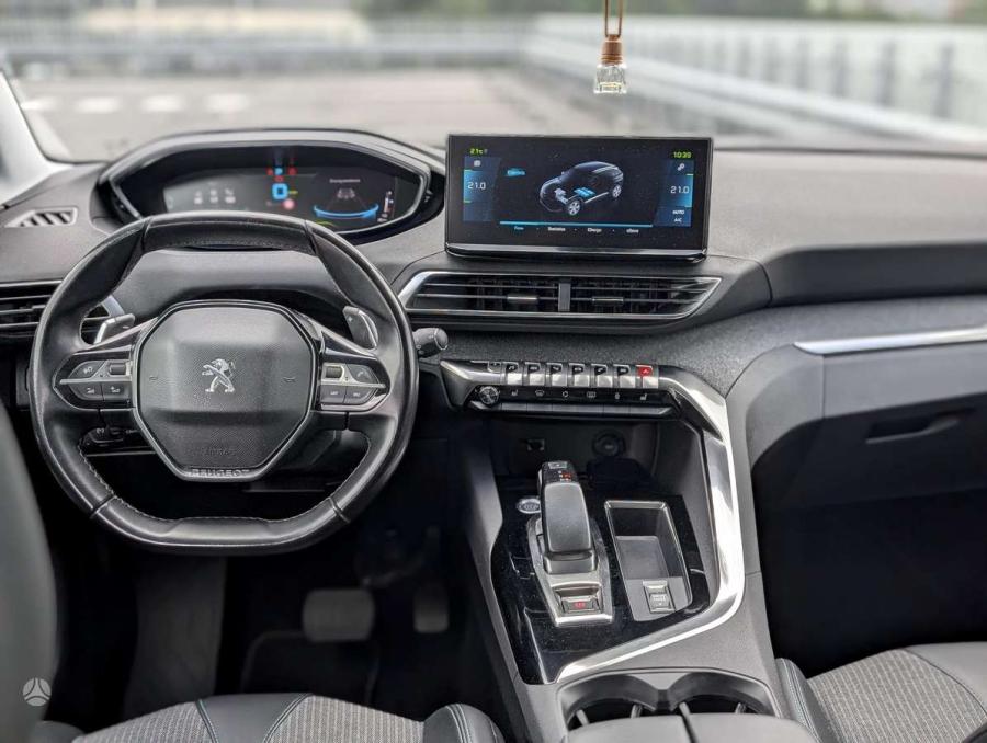 Pelēks Peugeot 3008 2021 Viļņa, ar dzinēja tilpumu 1.60 L un nobraukumu 142 tūkst. km par 15900 €, foto 10 vietnē AUTOMOTO.COM.LV