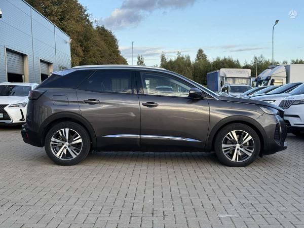 Grey Peugeot 3008 2021 in Vilnius, with an engine capacity of 1.60 L and mileage of 150 thousand km for 17000 €, photo 8 on AUTOMOTO.COM.LV