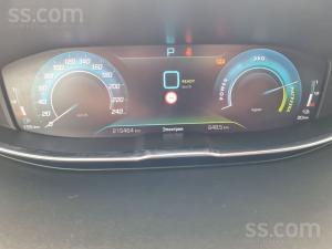 Grey Peugeot 3008 2021 in Jelgava, with an engine capacity of 1.60 L and mileage of 0 thousand km for 16990 €, photo 3 on AUTOMOTO.COM.LV