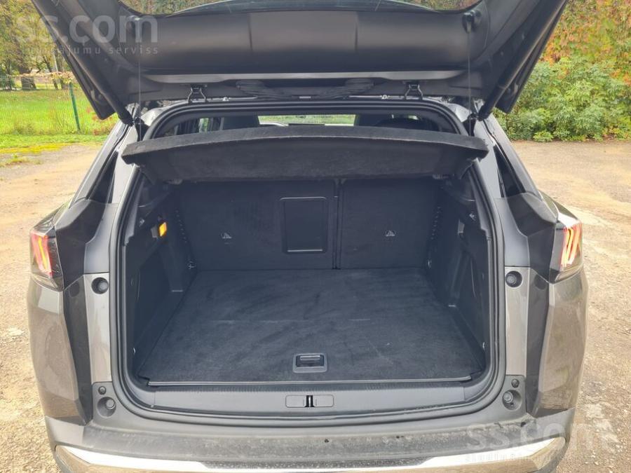 Grey Peugeot 3008 2021 in Jelgava, with an engine capacity of 1.60 L and mileage of 0 thousand km for 16990 €, photo 11 on AUTOMOTO.COM.LV