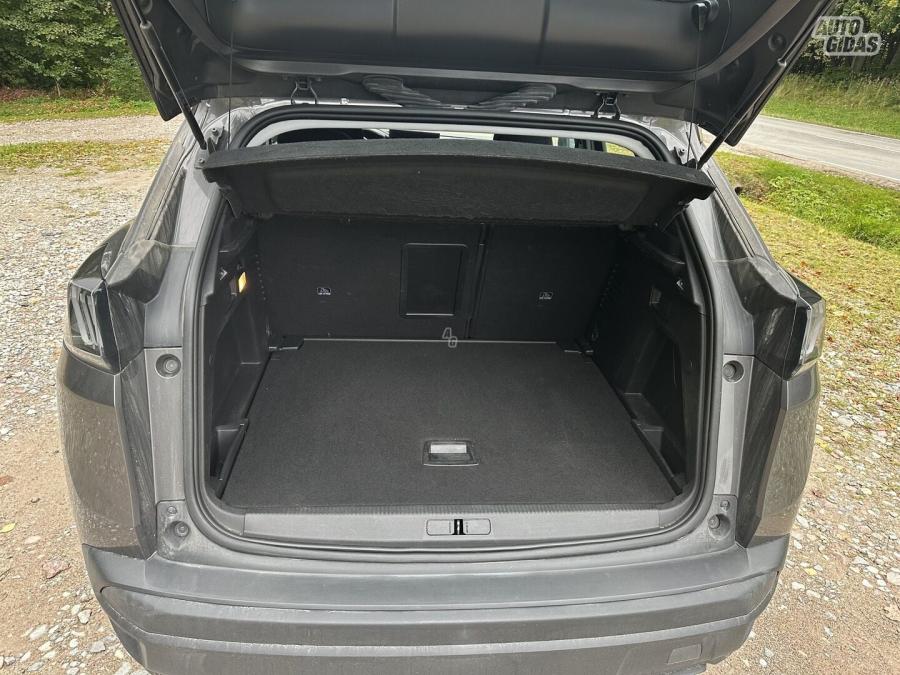 Pelēks Peugeot 3008 2021 Klaipėda, ar dzinēja tilpumu 1.50 L un nobraukumu 163 tūkst. km par 12800 €, foto 8 vietnē AUTOMOTO.COM.LV