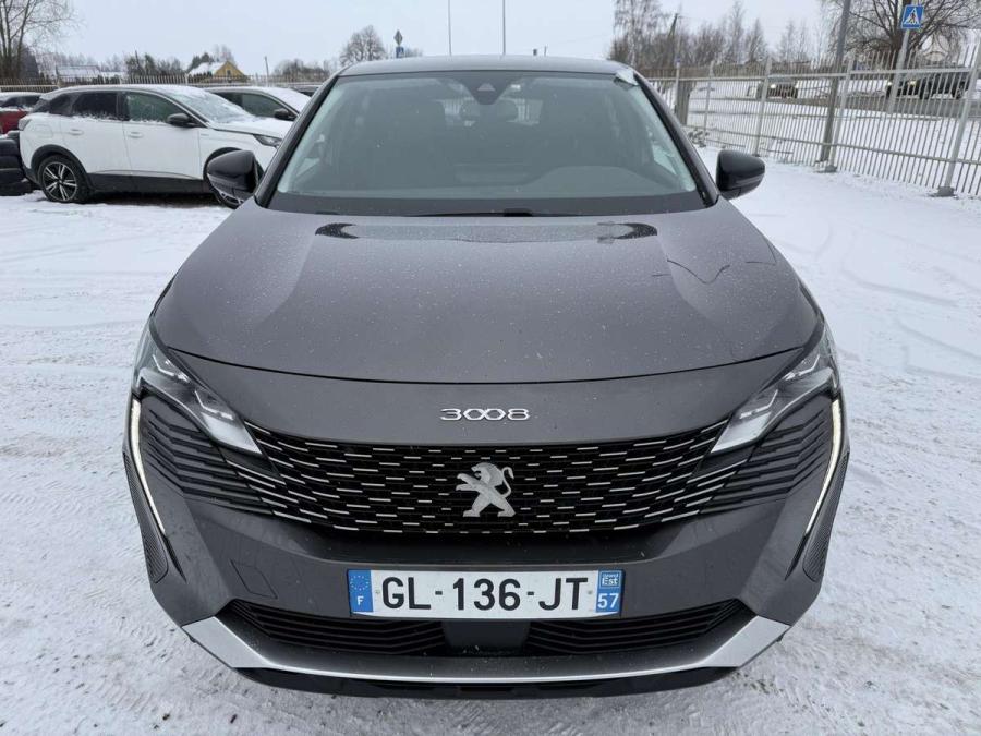 Grey Peugeot 3008 2022 in Marijampole, with an engine capacity of 1.20 L and mileage of 75 thousand km for 16571 €, photo 2 on AUTOMOTO.COM.LV