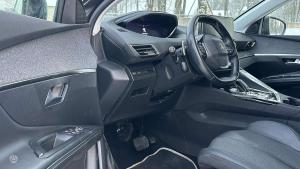 Серый Пежо 3008 2022 в Таураге, объемом двигателя 1.50 л и пробегом 280 тыс. км за 11800 €, фото 7 на AUTOMOTO.COM.LV