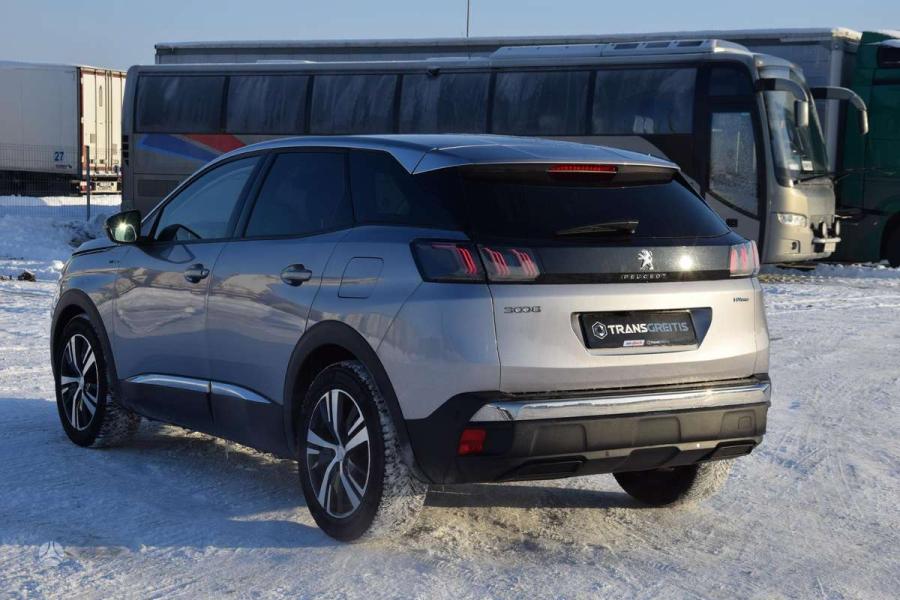 Grey Peugeot 3008 2022 in Vilnius, with an engine capacity of 1.60 L and mileage of 160 thousand km for 17300 €, photo 9 on AUTOMOTO.COM.LV