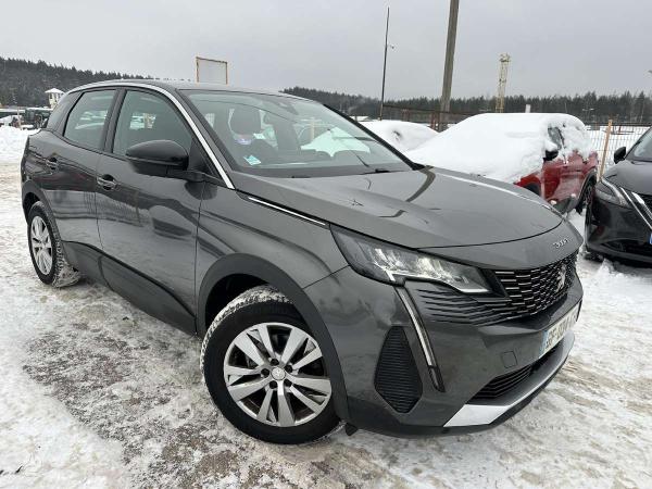 Grey Peugeot 3008 2022 in Vilnius, with an engine capacity of 1.20 L and mileage of 180 thousand km for 13914 €, photo 3 on AUTOMOTO.COM.LV