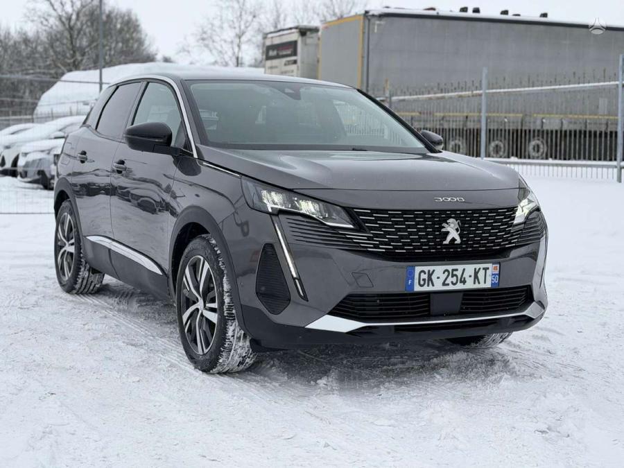 Grey Peugeot 3008 2022 in Marijampole, with an engine capacity of 1.20 L and mileage of 74 thousand km for 16819 €, photo 6 on AUTOMOTO.COM.LV