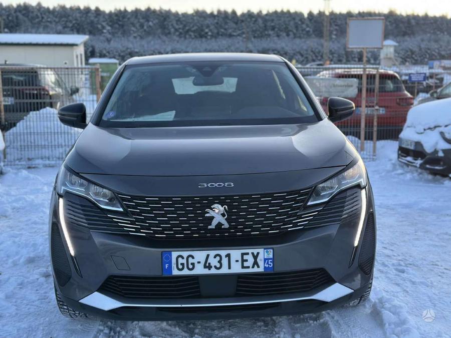 Pelēks Peugeot 3008 2022 Viļņa, ar dzinēja tilpumu 1.20 L un nobraukumu 161 tūkst. km par 14277 €, foto 2 vietnē AUTOMOTO.COM.LV