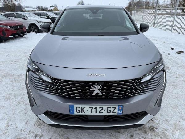 Grey Peugeot 3008 2022 in Marijampole, with an engine capacity of 1.20 L and mileage of 42 thousand km for 17176 €, photo 2 on AUTOMOTO.COM.LV