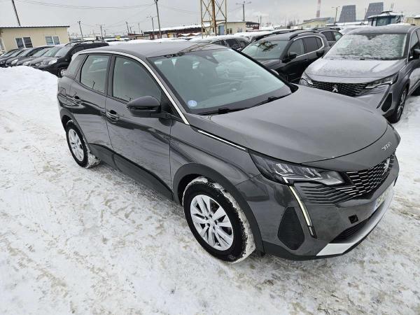 Grey Peugeot 3008 2022 in Vilnius, with an engine capacity of 1.20 L and mileage of 140 thousand km for 13552 €, photo 1 on AUTOMOTO.COM.LV