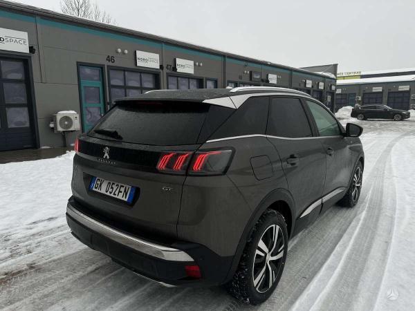 Grey Peugeot 3008 2022 in Vilnius, with an engine capacity of 1.50 L and mileage of 206 thousand km for 16939 €, photo 5 on AUTOMOTO.COM.LV