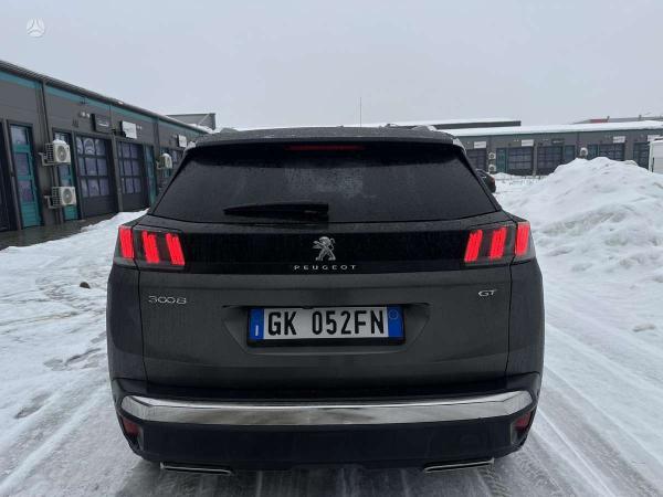 Grey Peugeot 3008 2022 in Vilnius, with an engine capacity of 1.50 L and mileage of 206 thousand km for 16939 €, photo 6 on AUTOMOTO.COM.LV