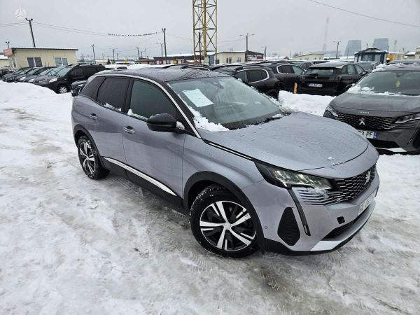 Grey Peugeot 3008 2022 in Vilnius, with an engine capacity of 1.50 L and mileage of 179 thousand km for 14762 €, photo 1 on AUTOMOTO.COM.LV