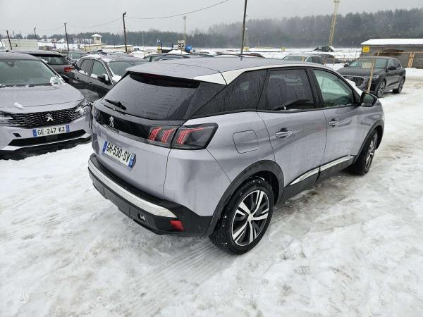 Grey Peugeot 3008 2022 in Vilnius, with an engine capacity of 1.20 L and mileage of 148 thousand km for 13189 €, photo 5 on AUTOMOTO.COM.LV