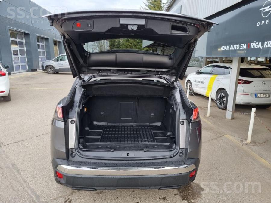 Pelēks Peugeot 3008 2022 Rīga, ar dzinēja tilpumu 1.20 L un nobraukumu 76 tūkst. km par 18900 €, foto 6 vietnē AUTOMOTO.COM.LV