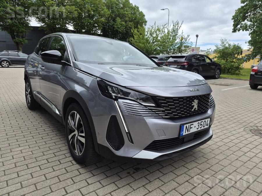 Grey Peugeot 3008 2022 in Riga, with an engine capacity of 1.50 L and mileage of 55 thousand km for 18100 €, photo 3 on AUTOMOTO.COM.LV