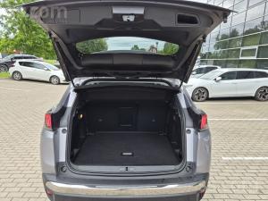 Grey Peugeot 3008 2022 in Riga, with an engine capacity of 1.50 L and mileage of 55 thousand km for 18100 €, photo 8 on AUTOMOTO.COM.LV
