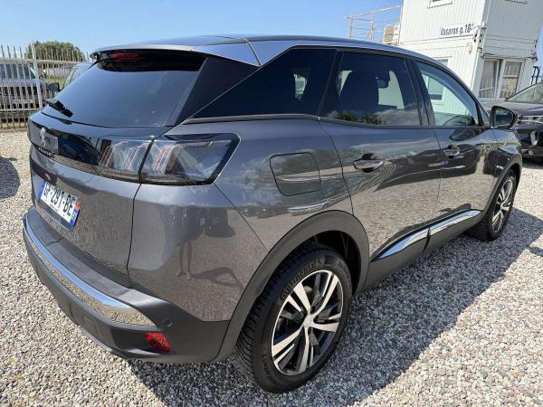 Pelēks Peugeot 3008 2022 Marijampole, ar dzinēja tilpumu 1.20 L un nobraukumu 77 tūkst. km par 16450 €, foto 5 vietnē AUTOMOTO.COM.LV
