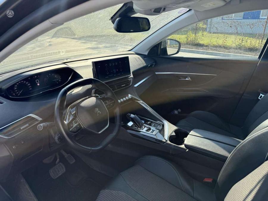 Grey Peugeot 3008 2022 in Taurage, with an engine capacity of 1.20 L and mileage of 198 thousand km for 13552 €, photo 18 on AUTOMOTO.COM.LV