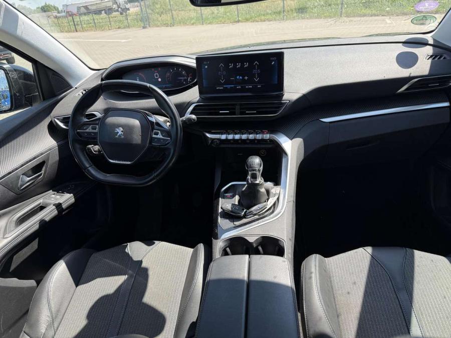Grey Peugeot 3008 2022 in Taurage, with an engine capacity of 1.20 L and mileage of 165 thousand km for 12826 €, photo 15 on AUTOMOTO.COM.LV