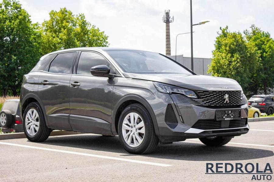 Grey Peugeot 3008 2022 in Kaunas, with an engine capacity of 1.50 L and mileage of 167 thousand km for 15300 €, photo 4 on AUTOMOTO.COM.LV