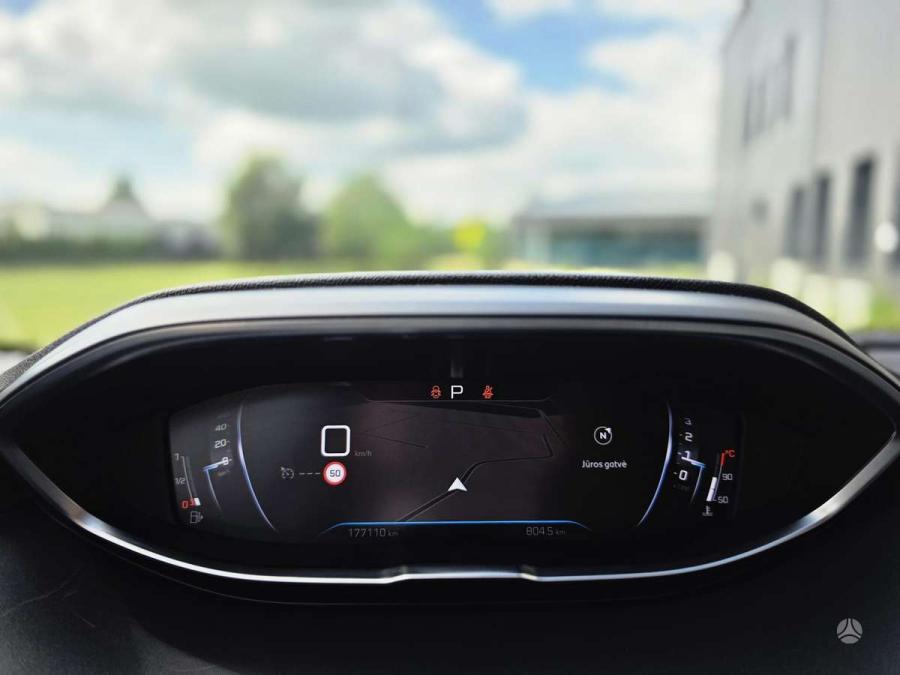 Pelēks Peugeot 3008 2022 Tauragė, ar dzinēja tilpumu 1.50 L un nobraukumu 180 tūkst. km par 12800 €, foto 18 vietnē AUTOMOTO.COM.LV