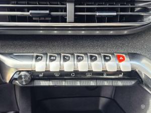 Pelēks Peugeot 3008 2022 Tauragė, ar dzinēja tilpumu 1.50 L un nobraukumu 180 tūkst. km par 12800 €, foto 19 vietnē AUTOMOTO.COM.LV