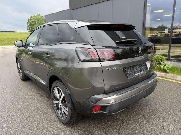 Grey Peugeot 3008 2022 in Kaunas, with an engine capacity of 1.20 L and mileage of 163 thousand km for 14500 €, photo 8 on AUTOMOTO.COM.LV