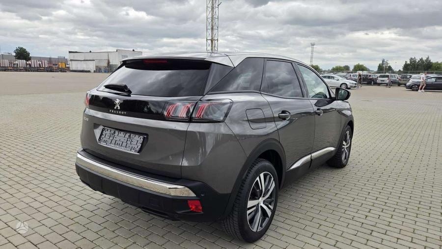 Pelēks Peugeot 3008 2022 Marijampole, ar dzinēja tilpumu 1.20 L un nobraukumu 121 tūkst. km par 13552 €, foto 4 vietnē AUTOMOTO.COM.LV